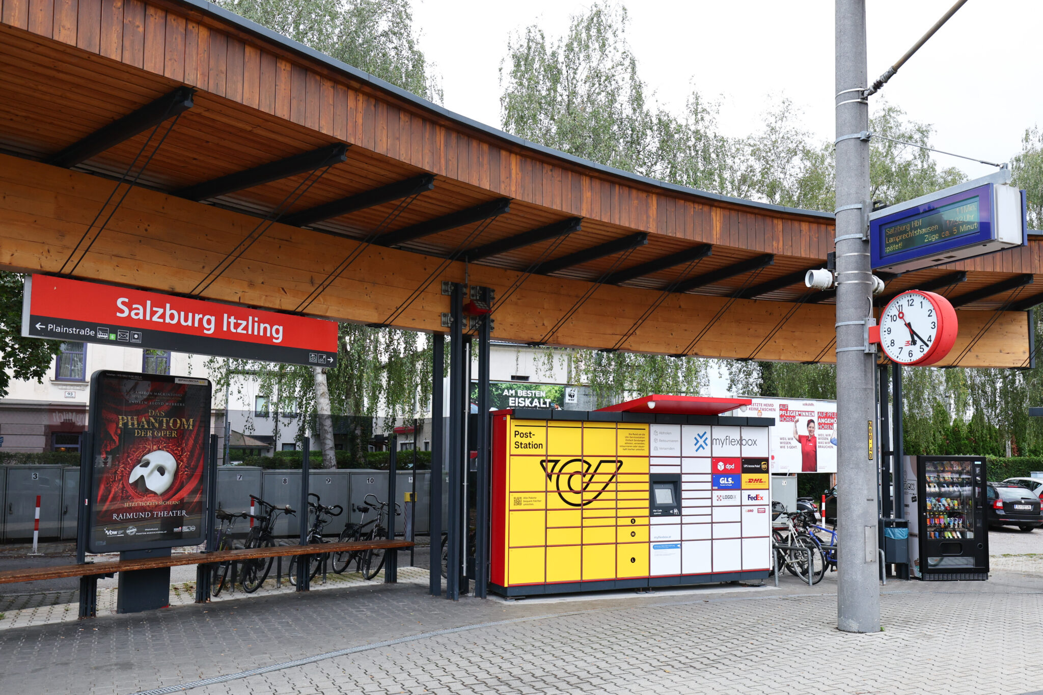 Post & myflexbox: First joint parcel station in Salzburg